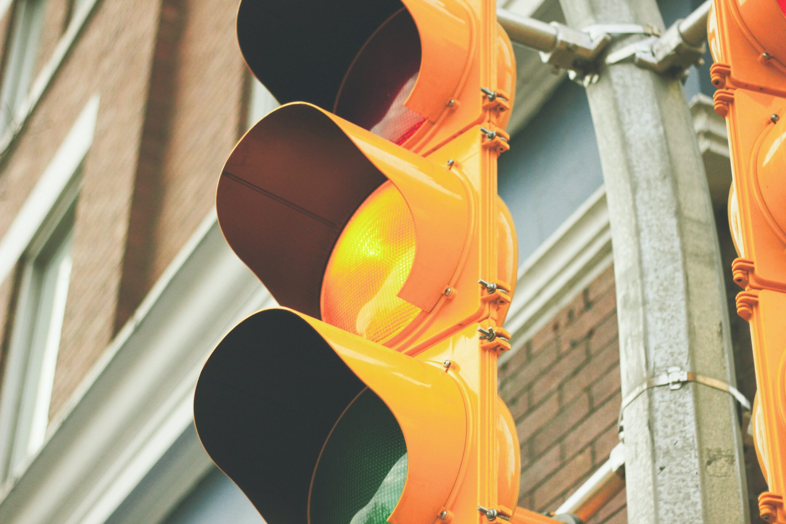 Tricky road rules that could trip you up - greenslips.com.au